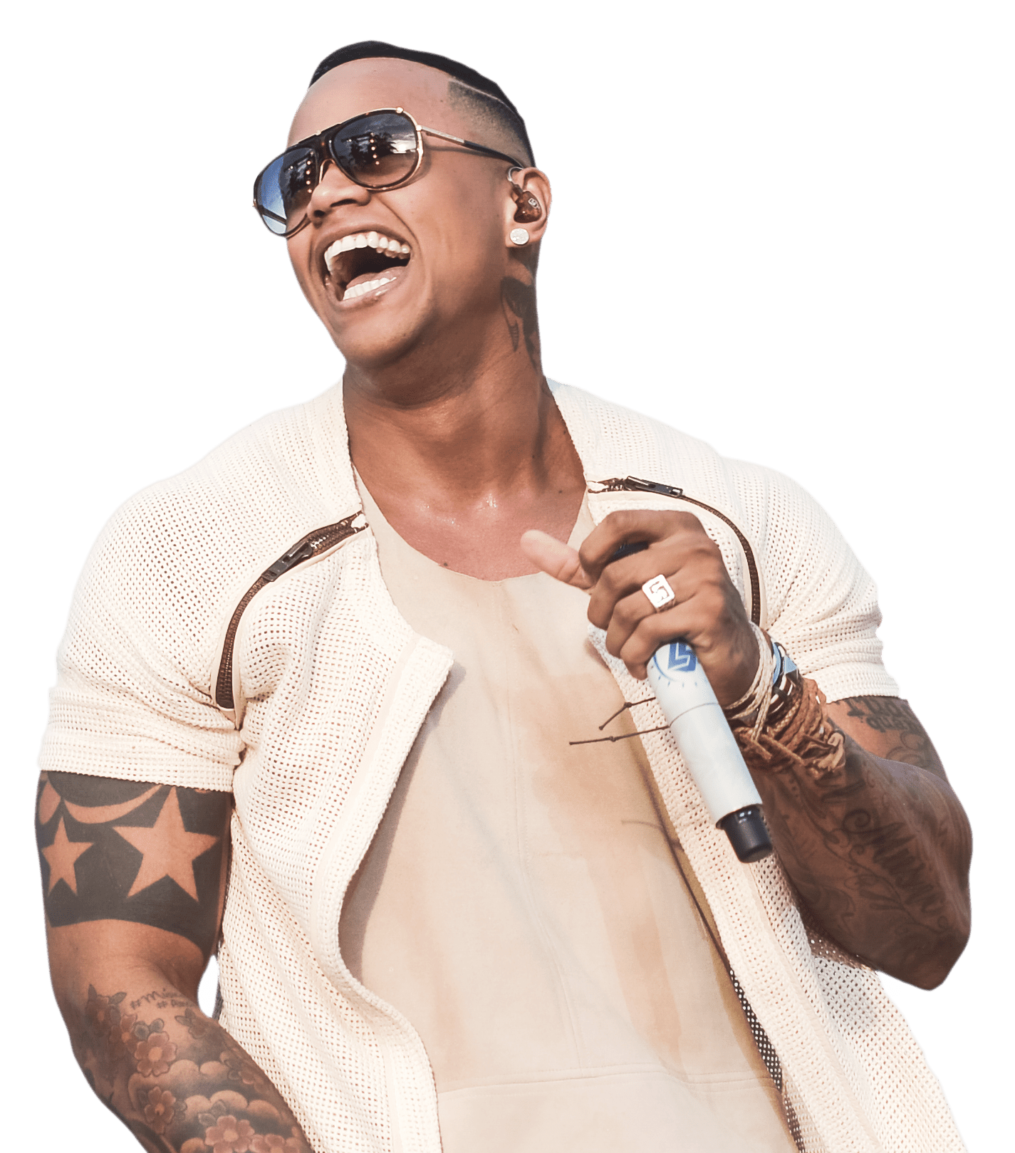 Léo Santana chega a Vitória em junho com seu “Baile da Santinha” - ES HOJE