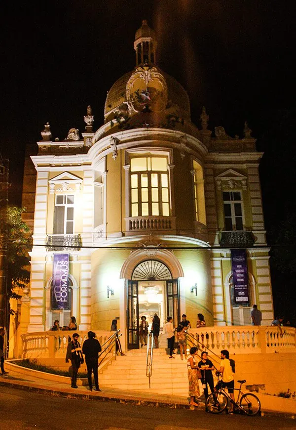 Ópera, dirigida e com orquestra femininas, estreia no Palácio Sônia ...