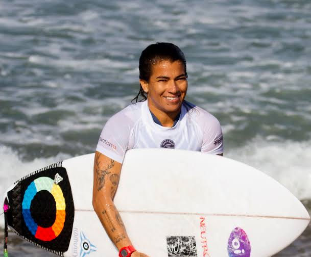 Surfista brasileira Silvana Lima garante vaga em Tóquio-2020 - ES HOJE