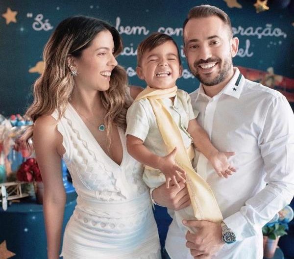 Everton Ribeiro anuncia que está em tratamento contra câncer - ES HOJE