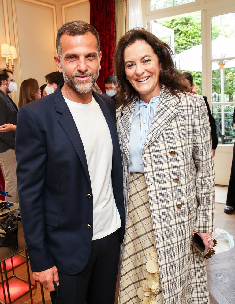 Alexandre Birman apresenta coleção Spring 22 em Paris - ES HOJE