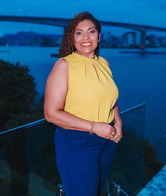 PERFIL DE DOMINGO: Ela comanda o Império - ES HOJE