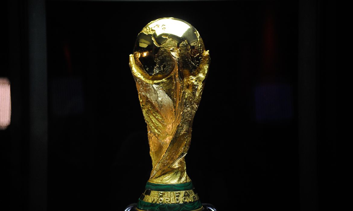 Fifa anuncia Arábia Saudita como sede da Copa do Mundo de 2034 - ES HOJE