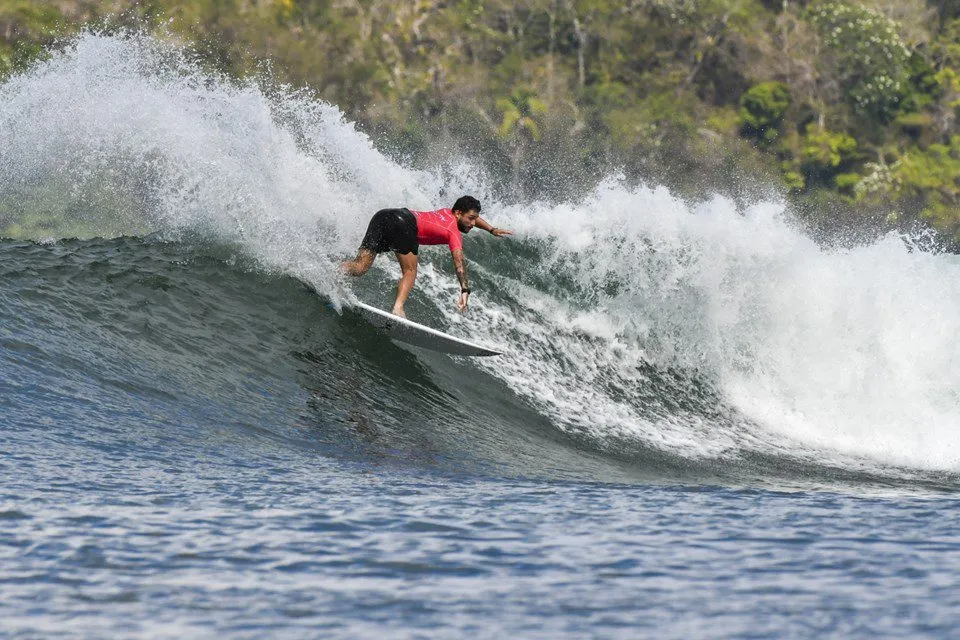 Krystian Kymerson conquista o título de campeão pan-americano de surf ...