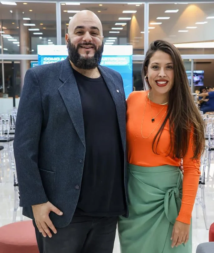 Coquetel marca lançamento de podcast - ES HOJE