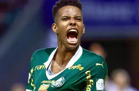 Abel dá puxão de orelha em Estêvão e 'salva' Anderson Barros após ...