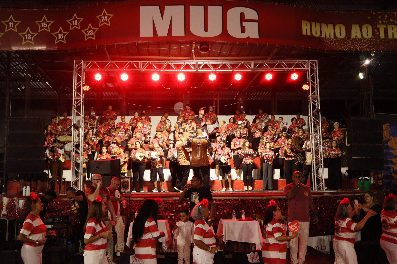 MUG abre as portas para a Novo Império em primeira festa da temporada ...