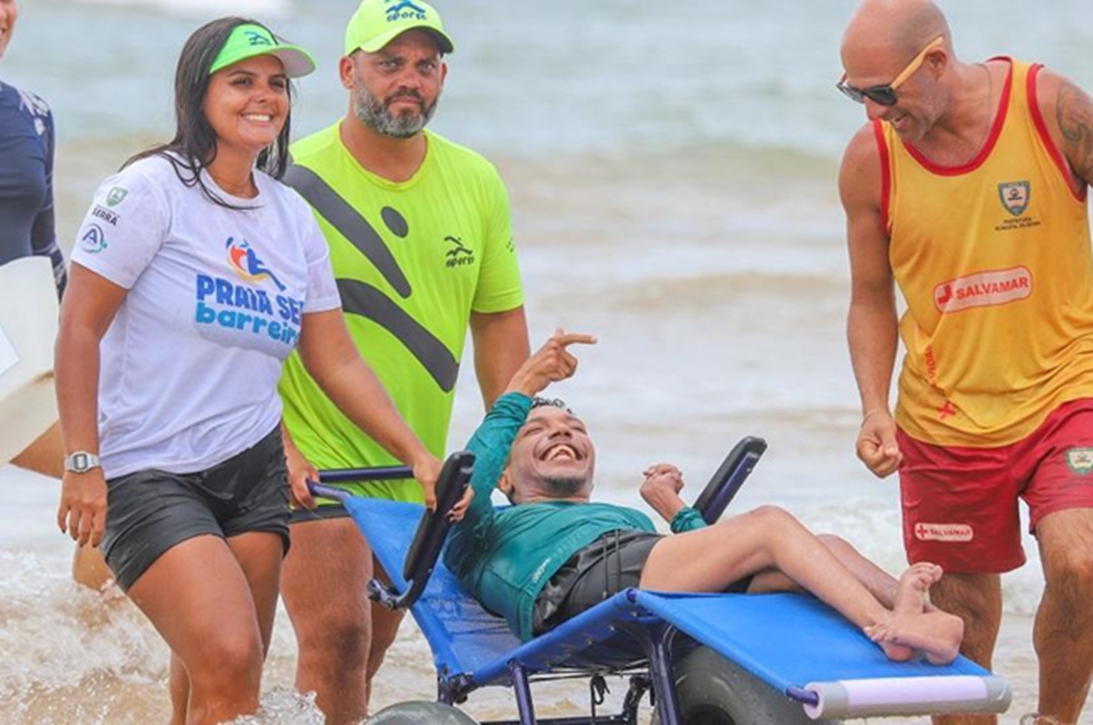 Praia Sem Barreiras transforma o mar em espaço de inclusão na Serra ...